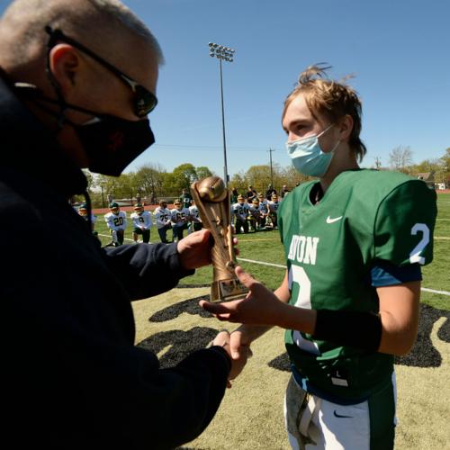 SEC. V FOOTBALL: Avon blows out Alexander to earn Class D Championship ...