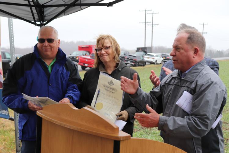 Section of Route 63 honors Pavilion soldier who died in Vietnam | News ...