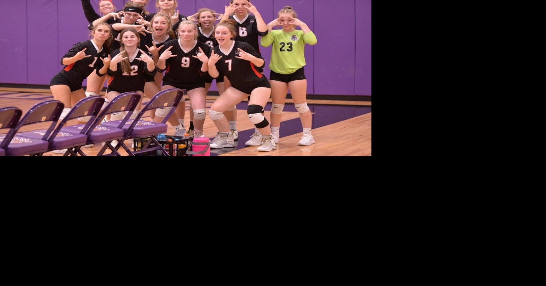 THURSDAY’S ROUNDUP: Reschke, Ingles lead Le Roy volleyball; Ryan paces ...
