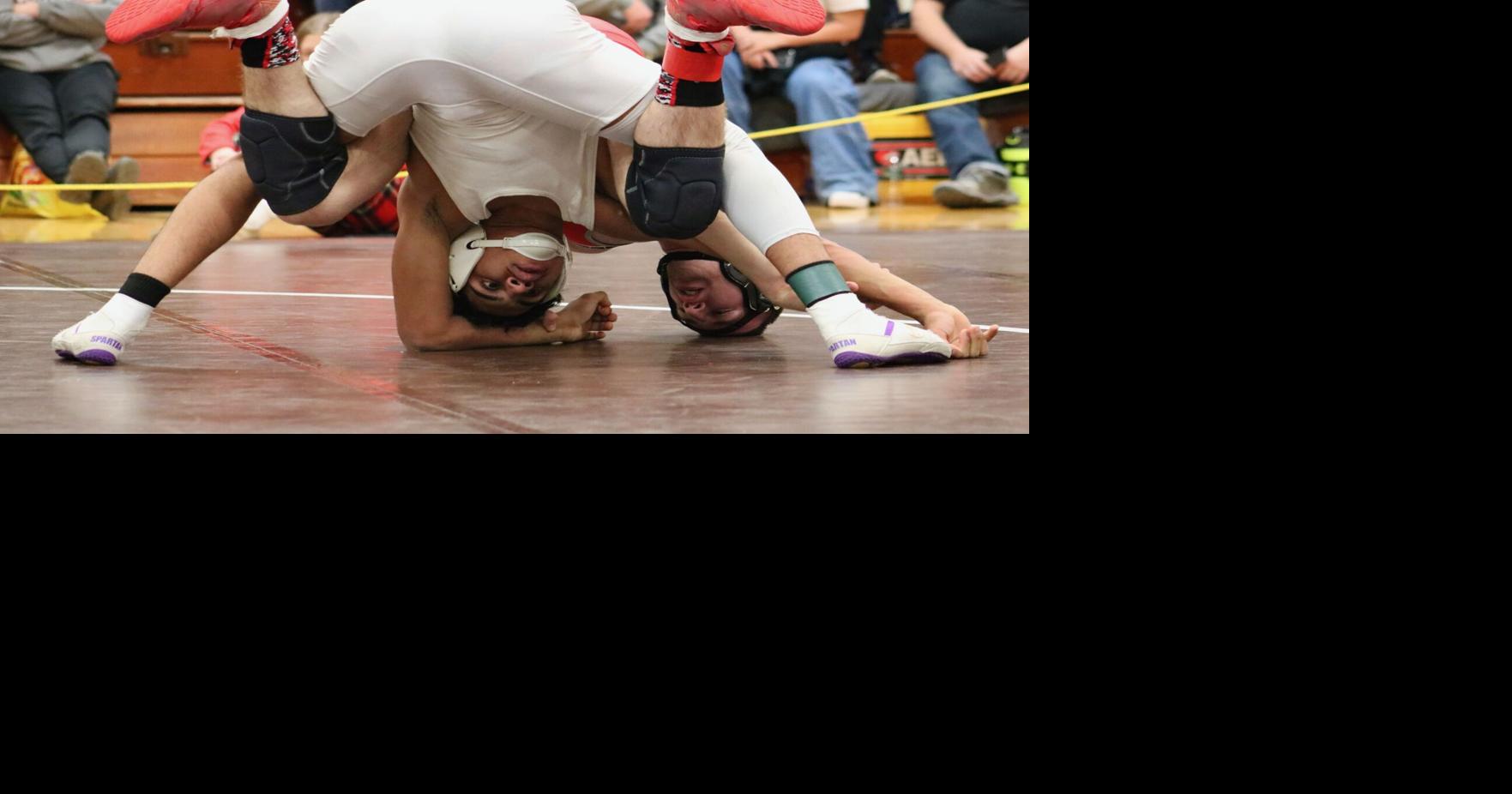 SEC. V WRESTLING: Seven GLOW region grapplers claim titles at Class B2 ...