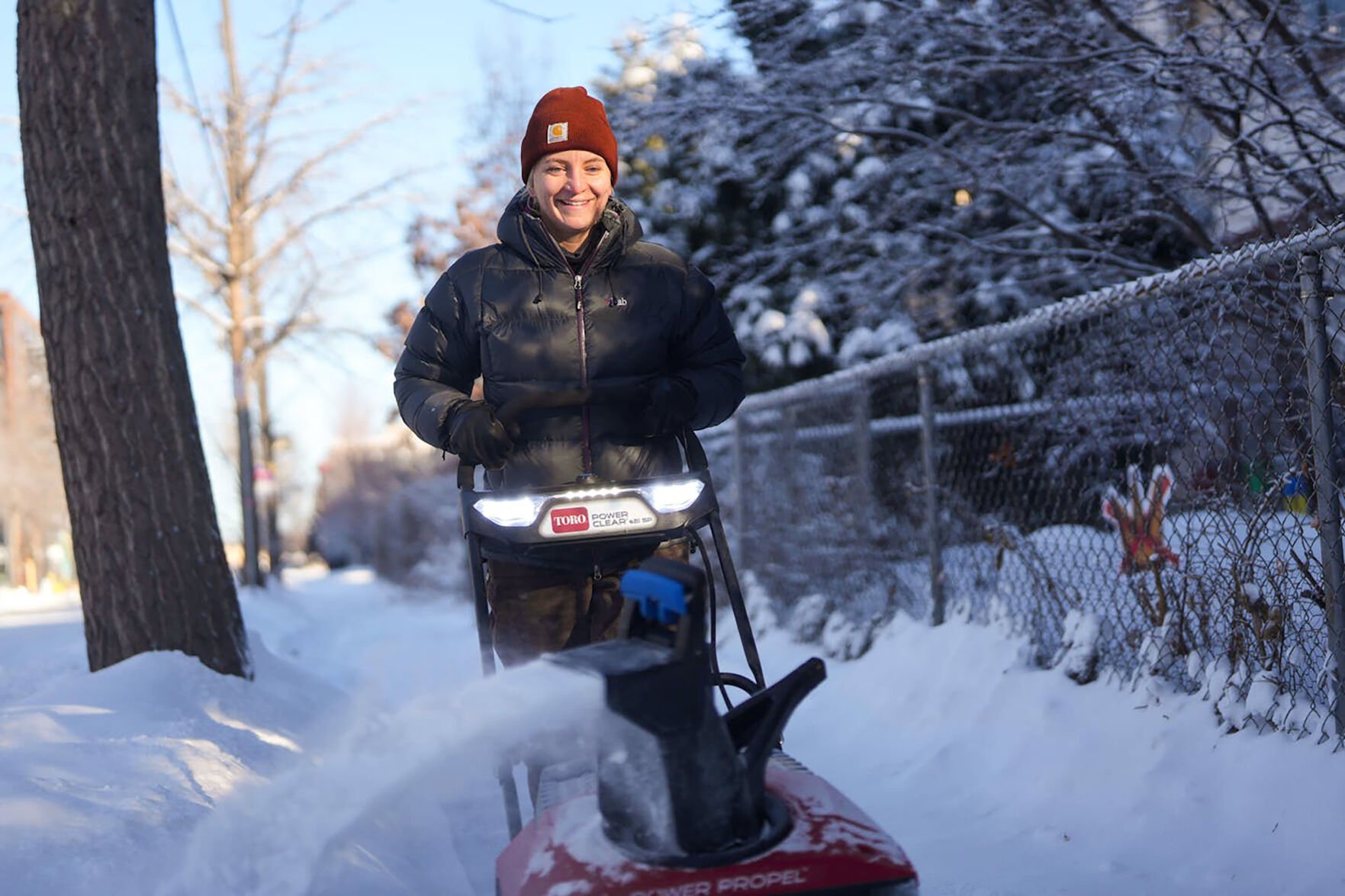 Minneapolis’ sidewalk shoveling experiment finally has snow to put it ...