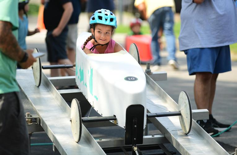 Smooth running: Oakfield Box Car Derby awards prizes in two divisions ...