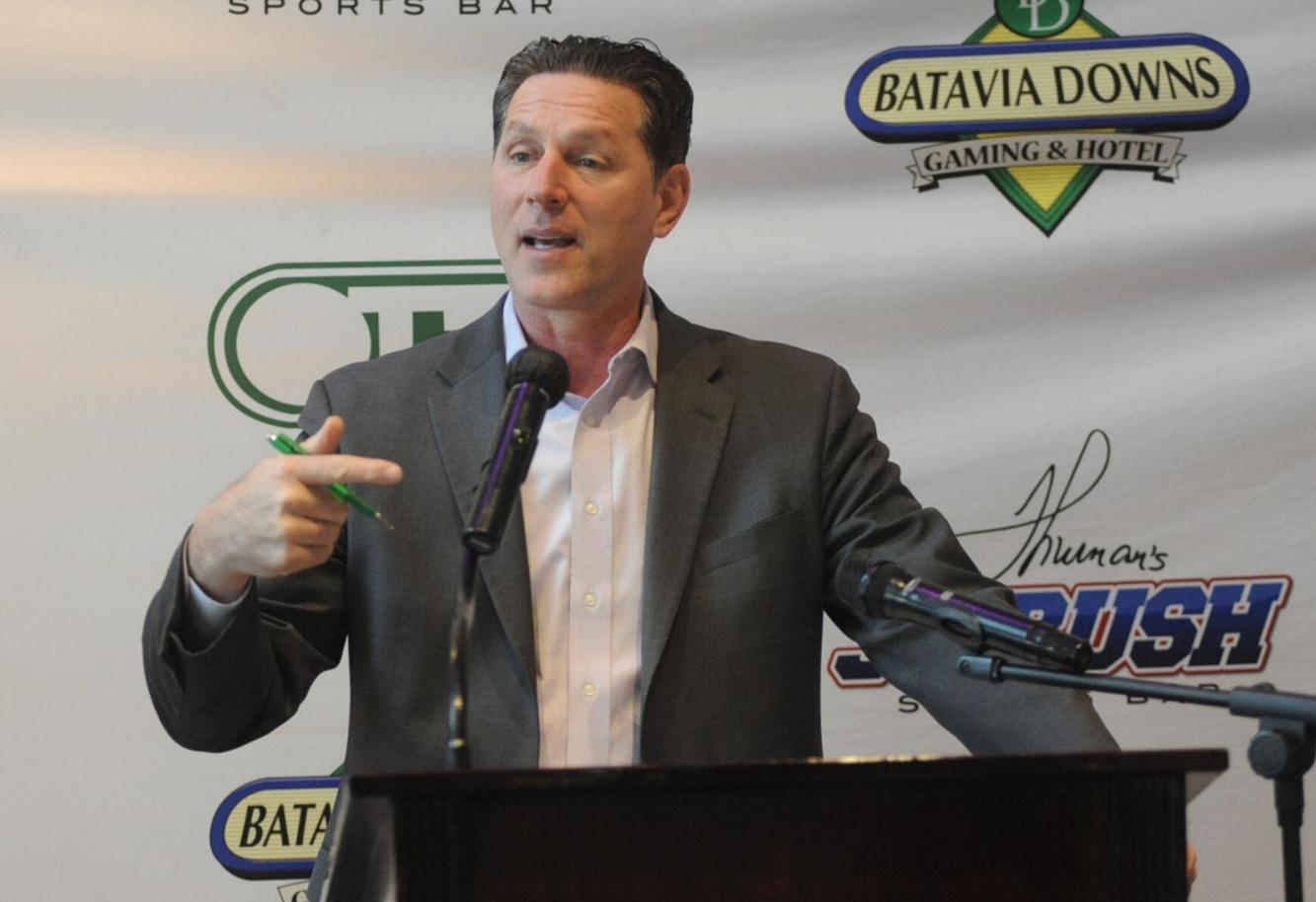 WATCH: Batavia Downs, Riviera Theatre form pact | Top Story | thedailynewsonline.com