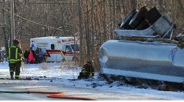 Route 33 crash was scene of 'organized chaos’ | News ...