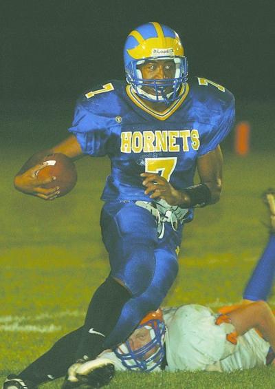 Matthew Ware in 2005 football action | | thedailynewsonline.com