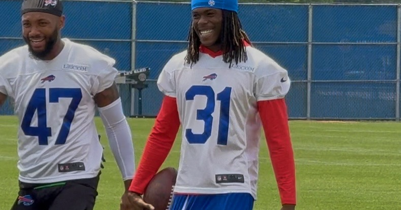 Bills keep Shavers, cut Jackson; Hairston begins season on IR ...