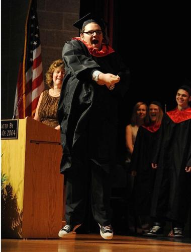 PHOTOS: Le Roy Graduation | News | thedailynewsonline.com