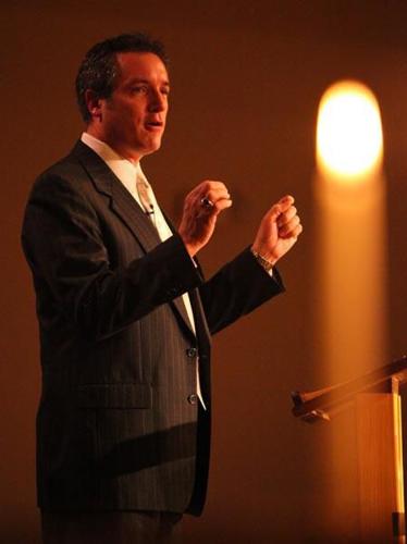 PHOTO: Service of remembrance | News | thedailynewsonline.com