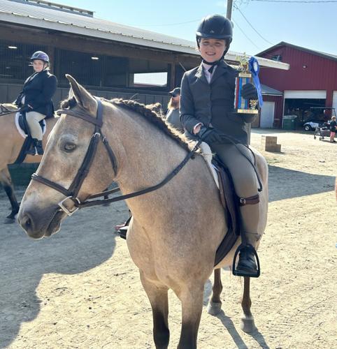 Morrissey, Leckey take home High Point Champion awards in their classes ...