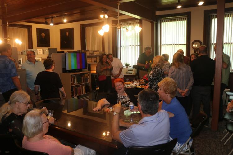 Le Roy Historical Society dedicates Gary and Eleanor Wilcox Library ...