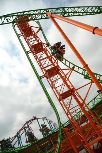 Throwing a ‘Tantrum’ Newest roller coaster draws huge crowd | News ...