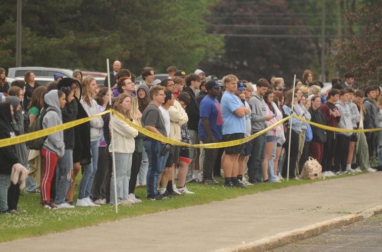A sobering lesson: Batavia CSD hosts mock-DWI crash | News ...