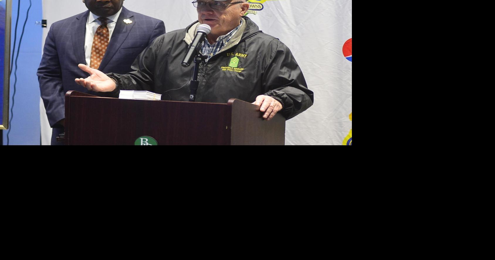 Batavia Downs shares 1,400 tickets with veterans | News ...