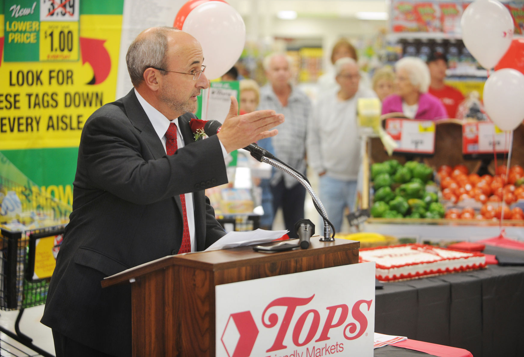 Tops Markets announces 10 stores to close | News | thedailynewsonline.com