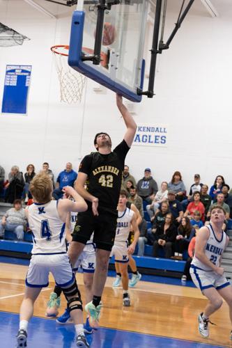 H.S. BOYS BASKETBALL: Alexander defeats B-B, Pohl becomes first men's ...
