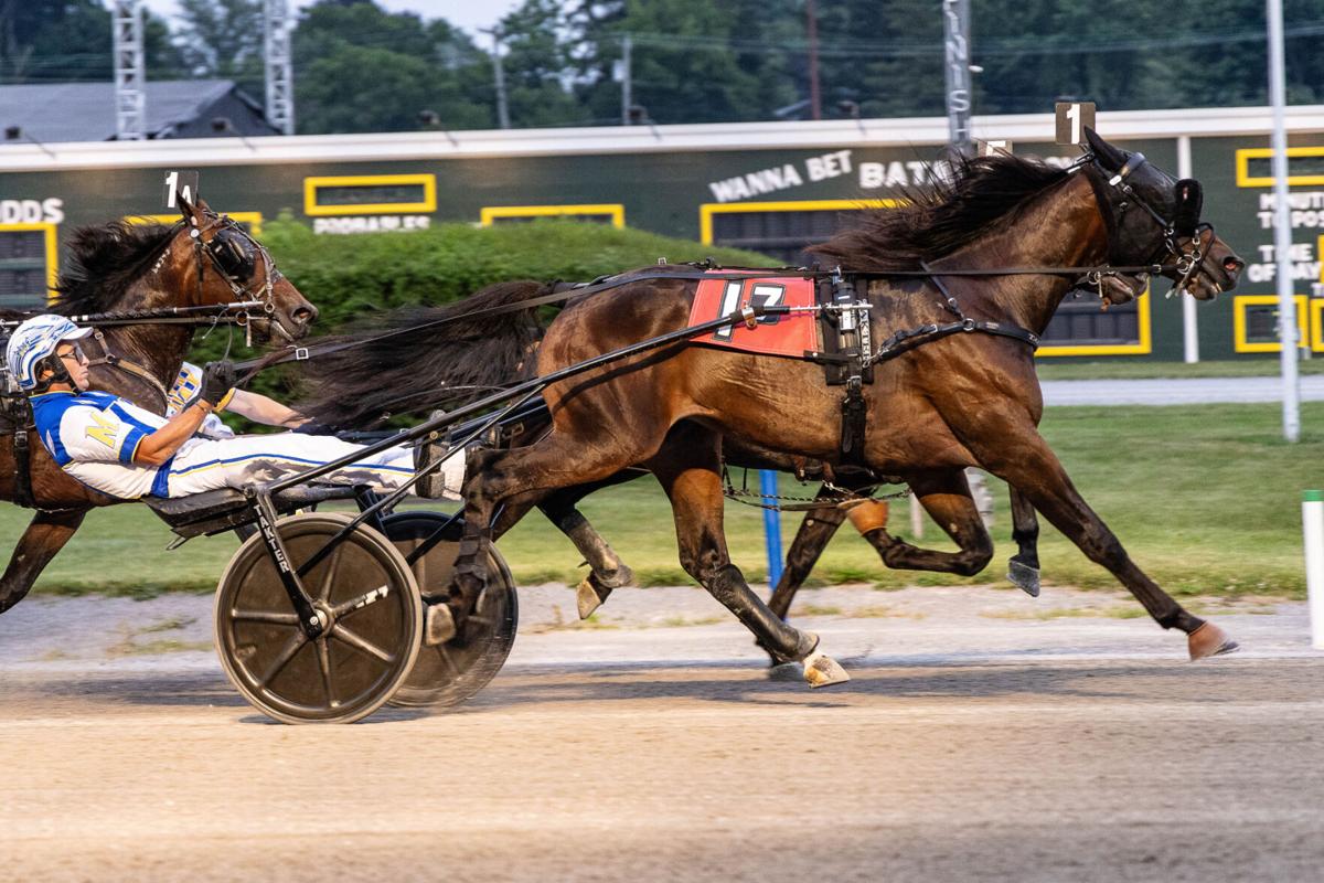 Bargain scores in $106,300 NYSS on opening night at Batavia Downs ...