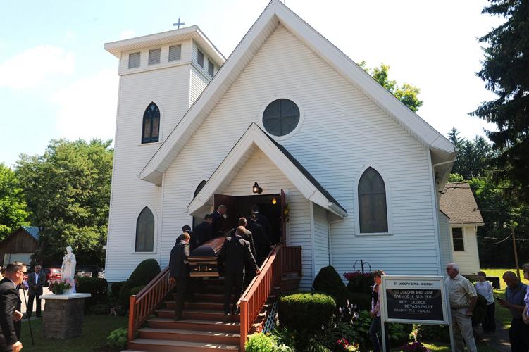 ‘A beautiful man:’ Family and community pay respects to Hans Boxler Sr ...