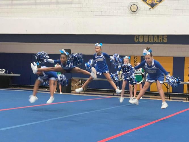 YOUTH CHEERLEADING: Batavia CheerDawgs win Beginner and Varsity crowns ...