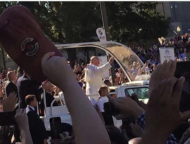 ‘A little touch of Heaven’: Elba native sees Pope Francis arrival ...