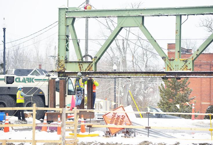 WATCH: And away it goes ... Crews disassemble Albion lift bridge | Top ...