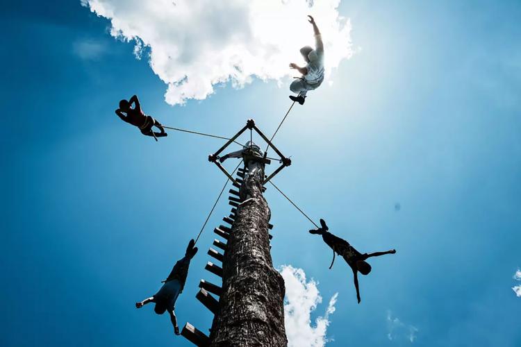 Mexico's fliers: An ancient tradition from 100 feet up | Lifestyles ...
