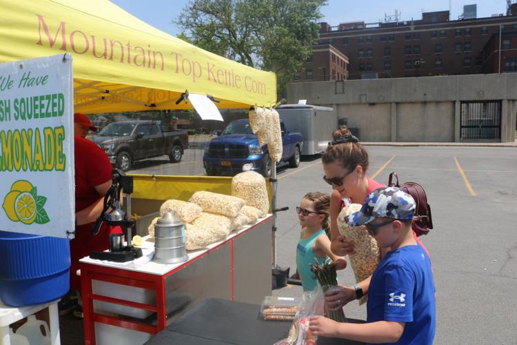 First day of Genesee Country Farmers’ Market | Top Story ...