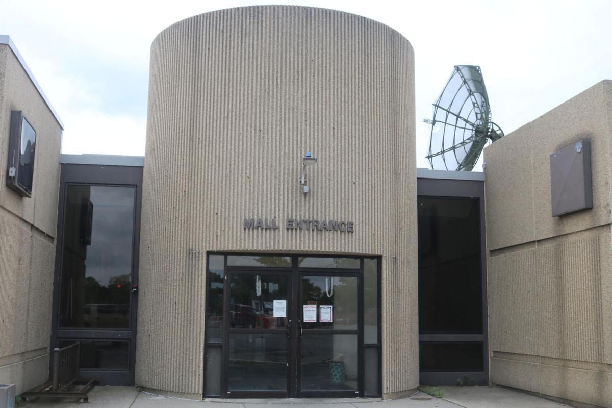 Mall needs more roof repairs | Top Story | thedailynewsonline.com