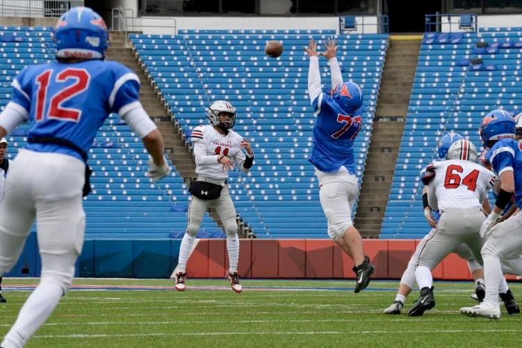 SEC VI. FOOTBALL: Medina falls in Class C title game to Salamanca ...