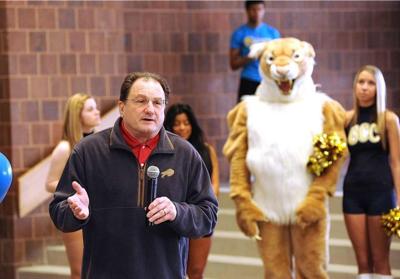 PHOTO: Lou Piccone at GCC | News | thedailynewsonline.com