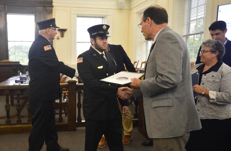 First responders describe collaboration and focus at bus crash scene ...