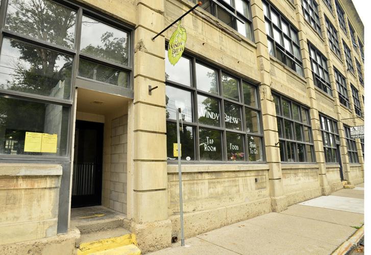 On tap: Windy Brew offers 16 types of beer at new Batavia site | Top ...