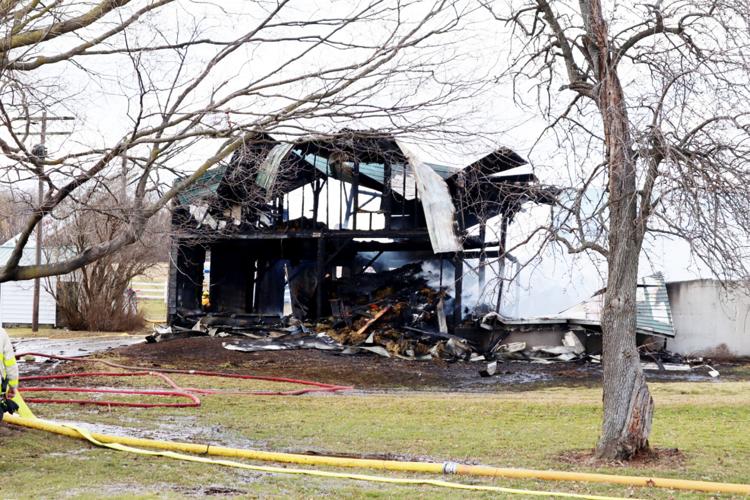 Multiple fire departments respond to Silver Lake farm inferno | Top ...