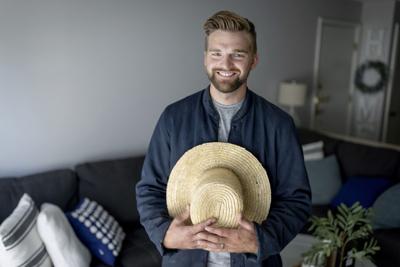 What’s it like to be Amish? Minnesota man answers all on TikTok ...