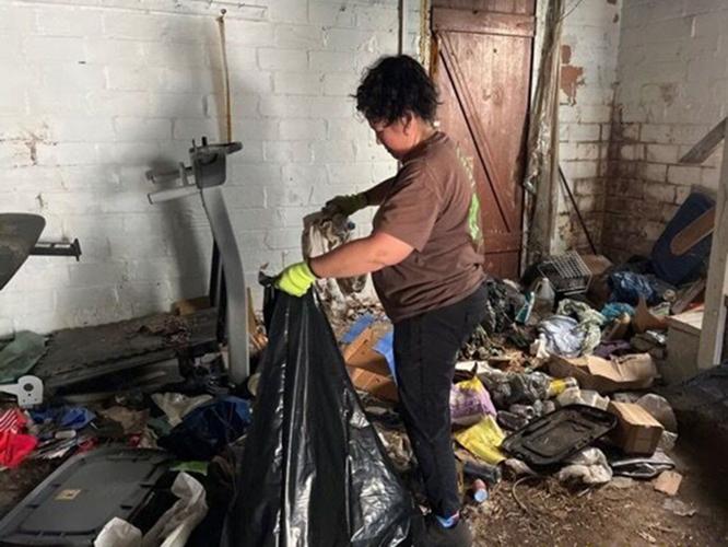 For seniors with hoarding disorder, a support group helps confront ...