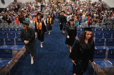 GCC_Graduation_103.JPG | | thedailynewsonline.com