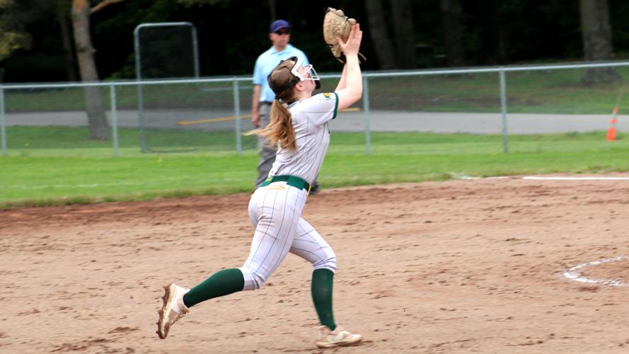 SEC. V SOFTBALL: Alexander outlasts York in nailbiter; Batavia's ...