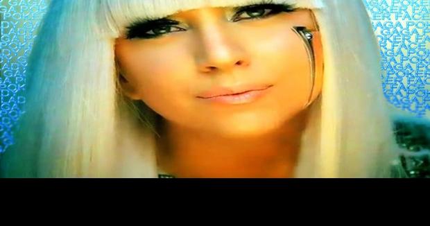 A look back at the fashion trends of 2009 and the celebrities who ...