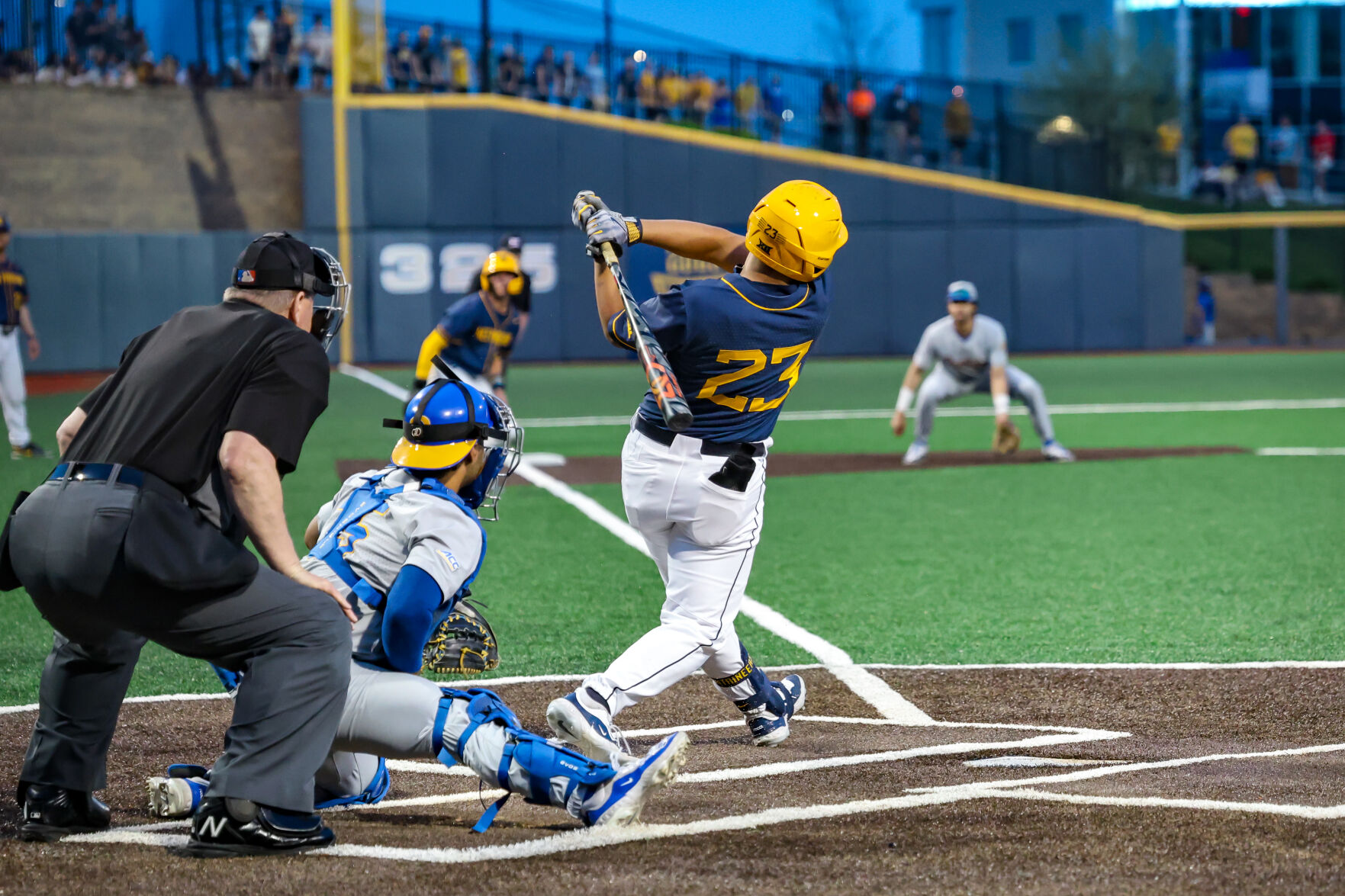 Baseball out brawls Pitt in front of record home crowd WVU Baseball thedaonline
