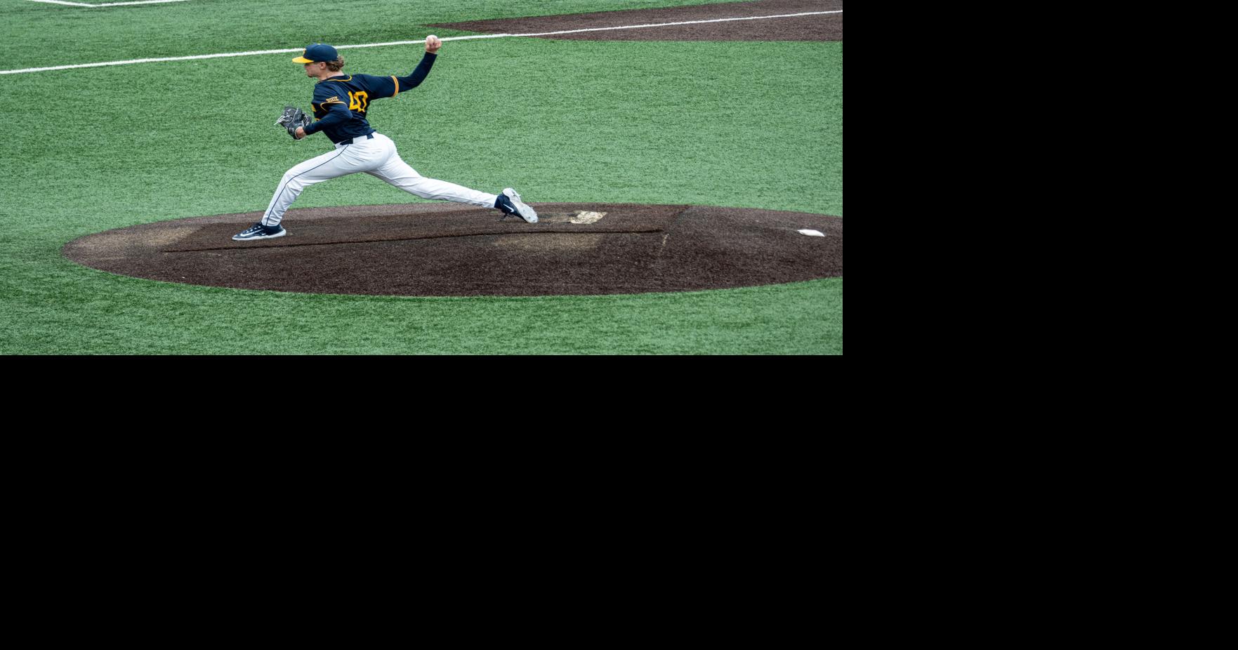 WVU blows 3-run lead in the 8th inning, loses series in Cincinnati ...