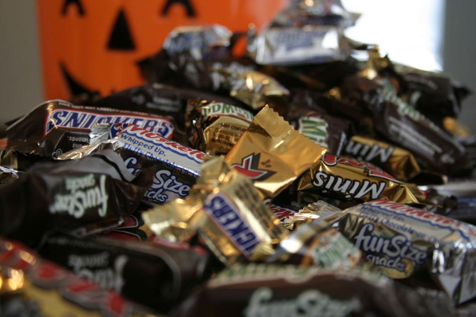 Poisoned Halloween candy: debunked myth | Opinion | thedaonline.com