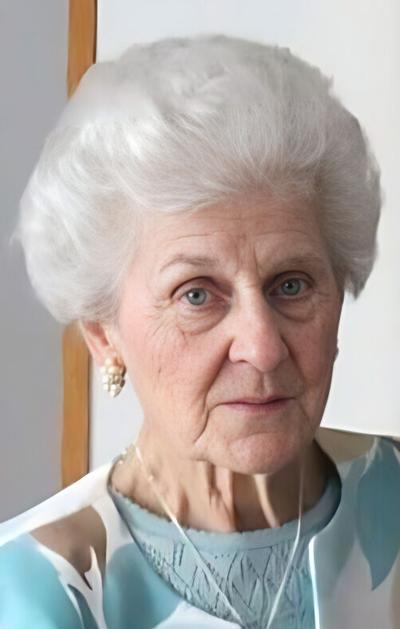 Helen L. Selker | Obituaries | thederrick.com