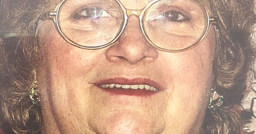 Sharon Lynn Proper | Obituaries | thederrick.com