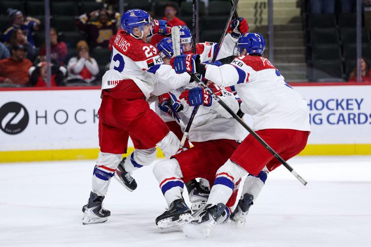 Czechia beats Canada 6-4 in world junior hockey to set up all-European ...