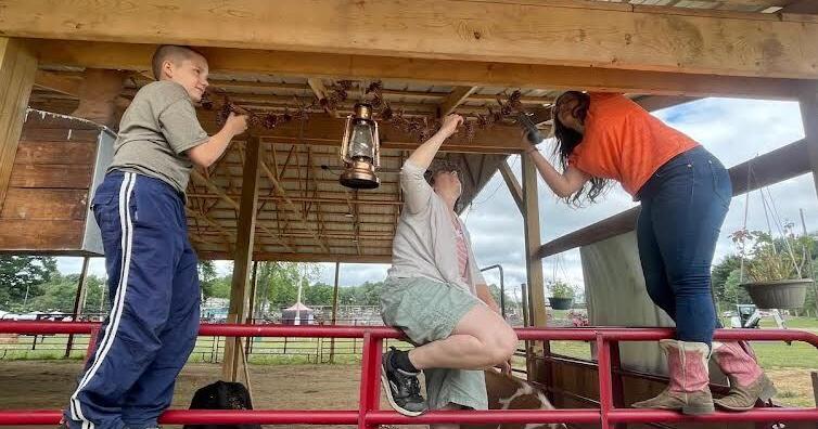 Wolf's Corner Fair opens for 83rd year | Community News | thederrick.com