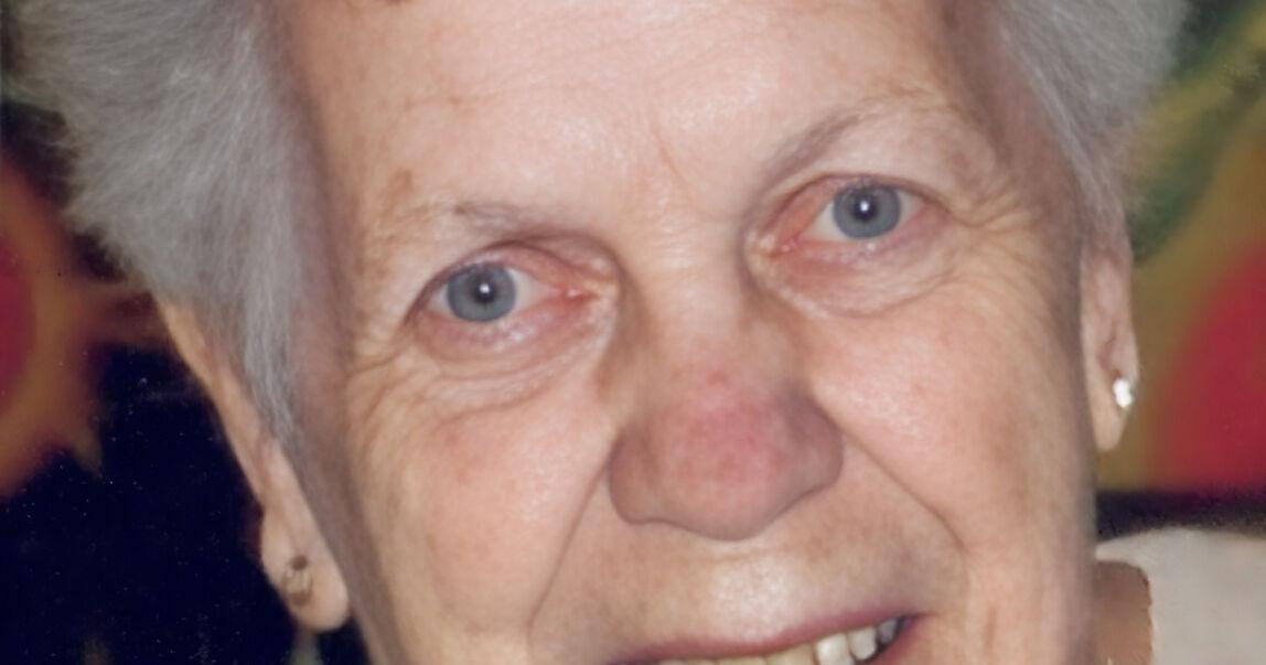 Sara Jane Troupe | Obituaries | thederrick.com