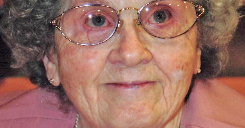 Gladys M. Coxson | Obituaries | thederrick.com