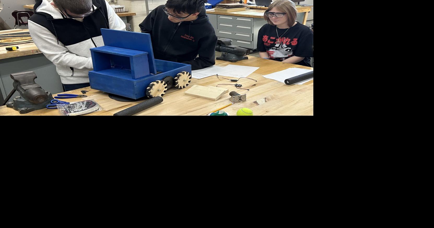 Franklin robotics team preparing for competition this weekend ...