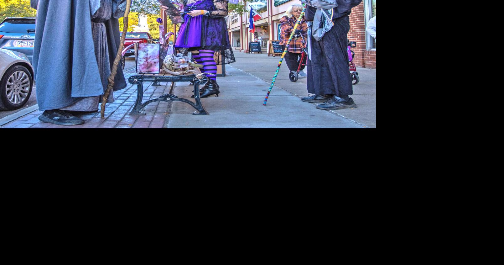 Franklin Witch Walk was spellbinding fun | Front Page | thederrick.com