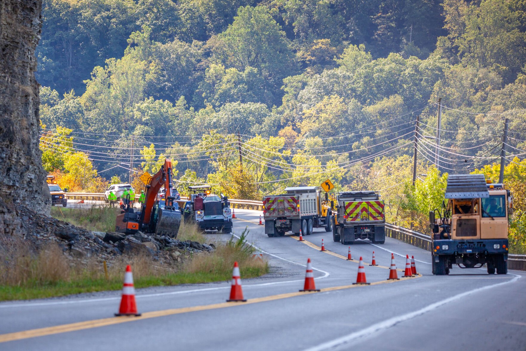 PennDOT hard at work for cliffside cleanup near Franklin | Front Page ...