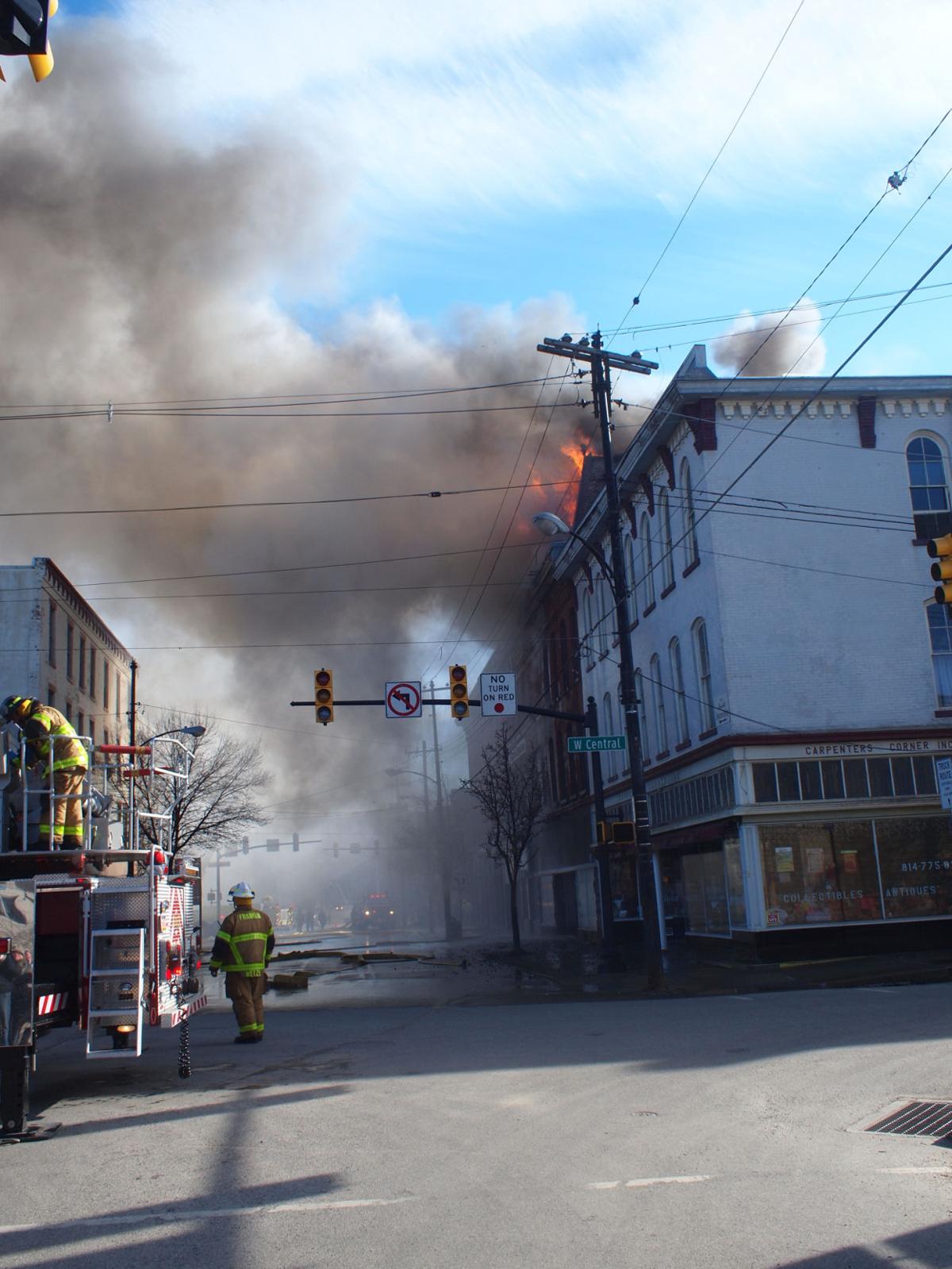 UPDATED STORY and more photos of Towne Square fire | Front Page ...